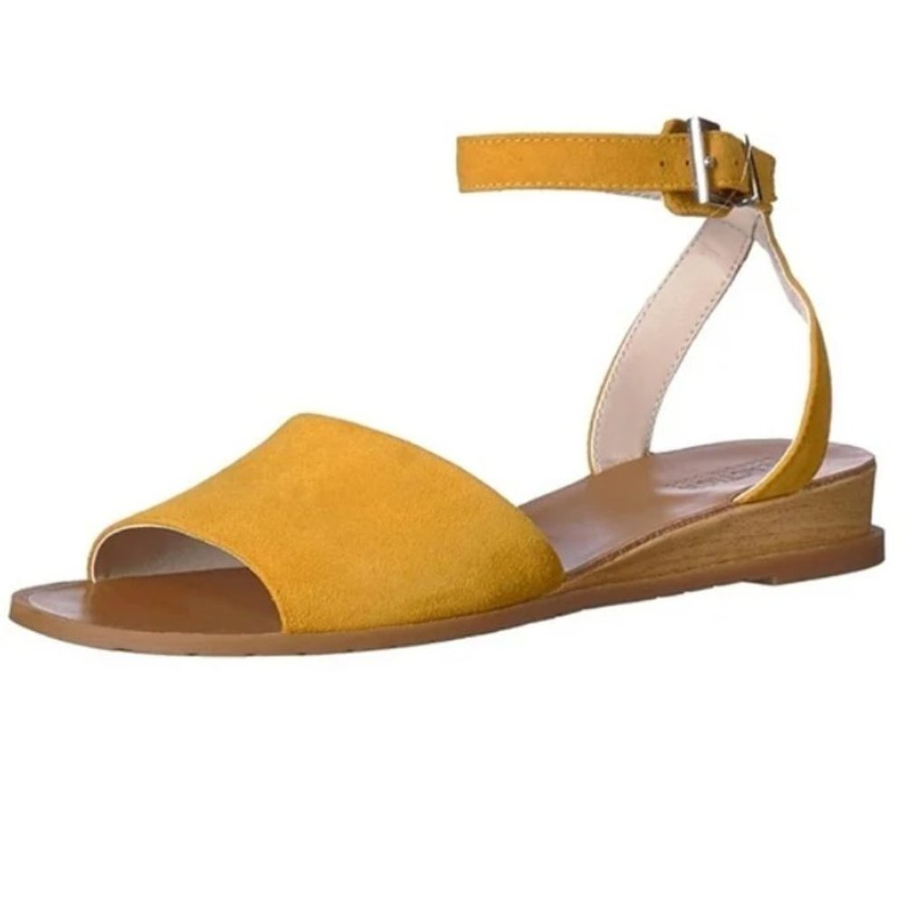 Kenneth Cole Reaction Jolly Low Wedge Sandal - Gem
